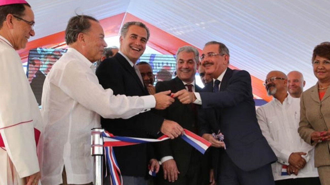 Gobierno inaugura carretera San Pedro de Macorís-La Romana | Gobierno ...